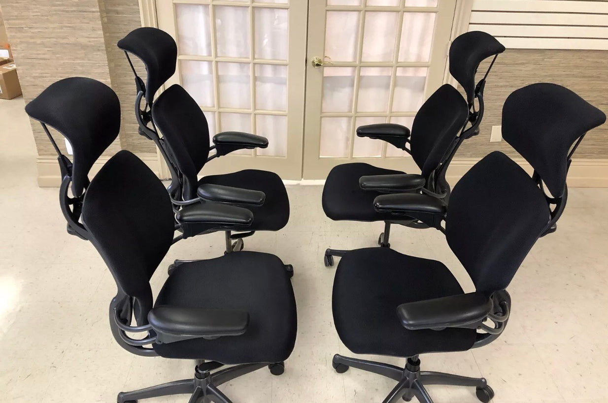 Humanscale Freedom with Headrest — Office Chair Solutions
